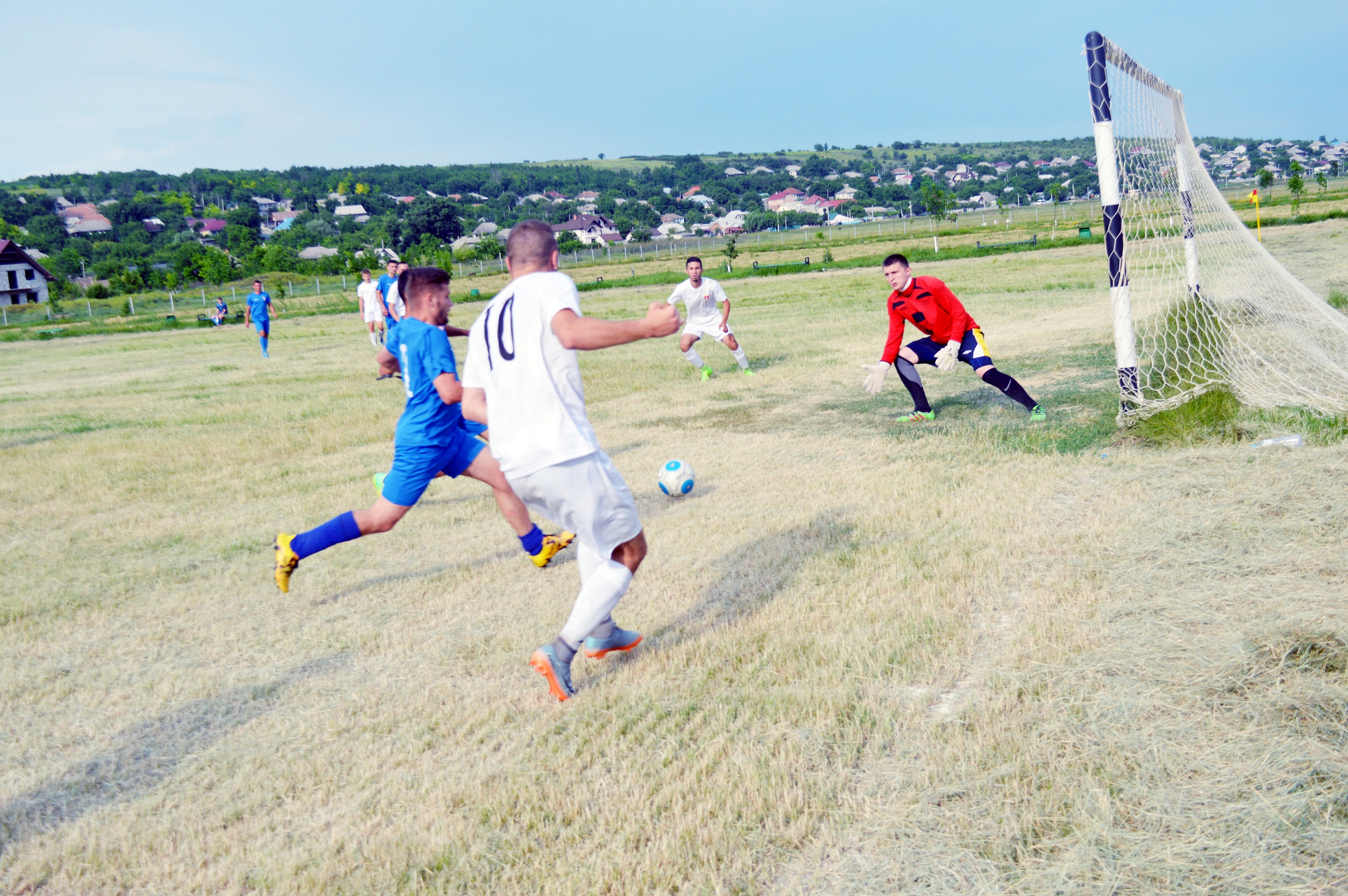 Fotbal încordat la Boşcana - Est Curier