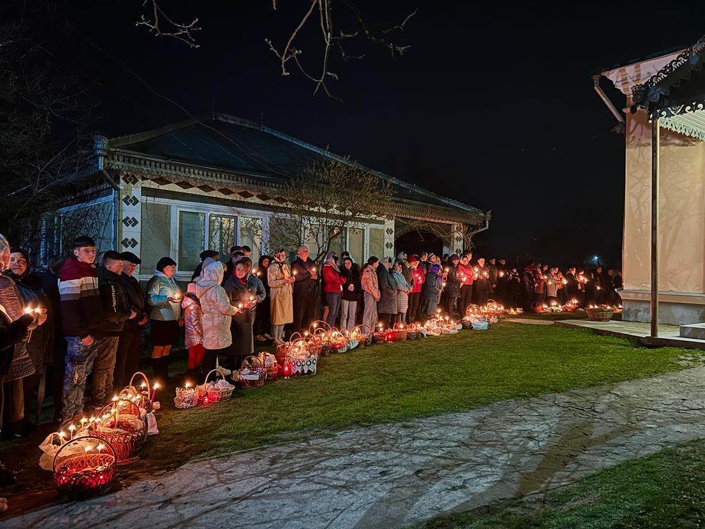 Două avioane vor aduce Focul Haric la Chișinău - Est Curier